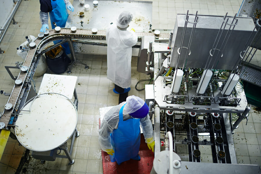 Make Your Frontline Workers Feel Part of the Team | ERE